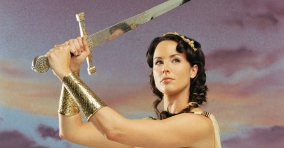 JOIN THE SACRED CIRCUS! – Angela Shelton